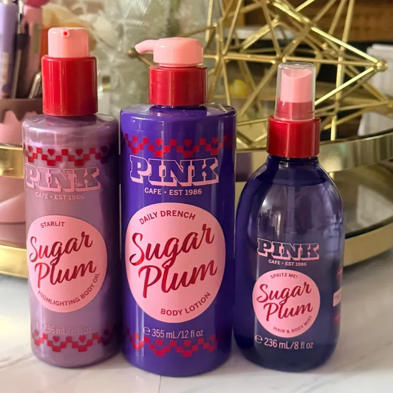Victoria's Pink Sugar Plum, Perfumería 2🌟🌈 - Puro Natt Care | El Yerro Menú